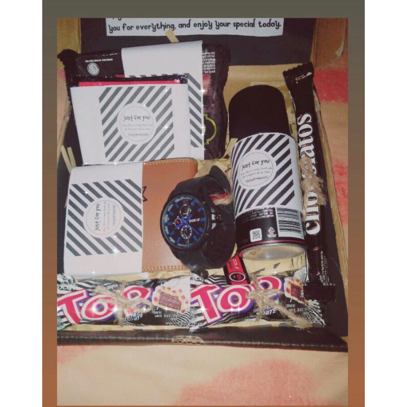 Jual gift box ulang tahun for him (Hanya Box custom) | Shopee Indonesia
