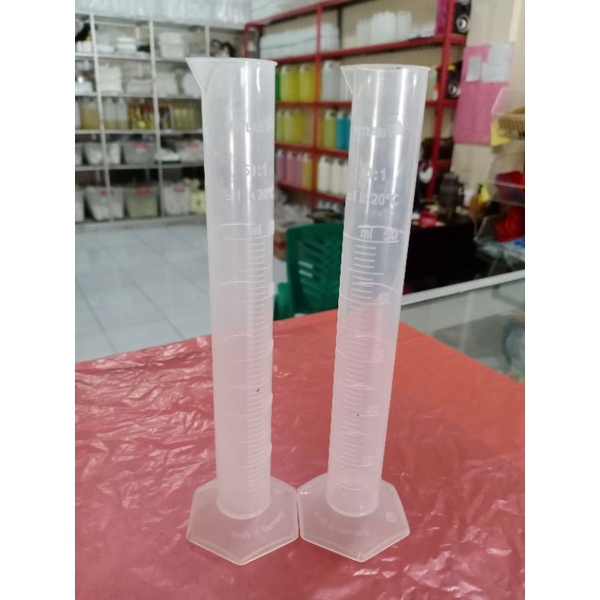 Jual Tabung ukur plaatik 100 ml dan 50 ml | Shopee Indonesia