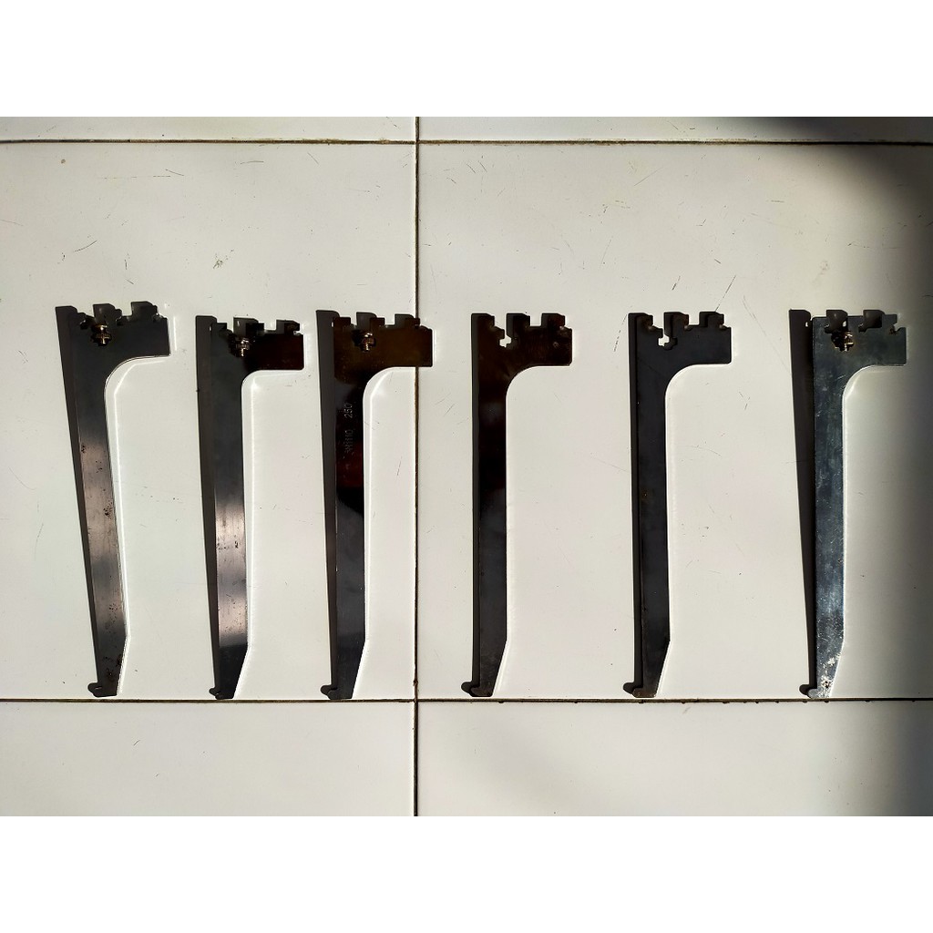 Jual Daun Bracket Siku Penyangga Kaca Rak Tembok | Shopee Indonesia