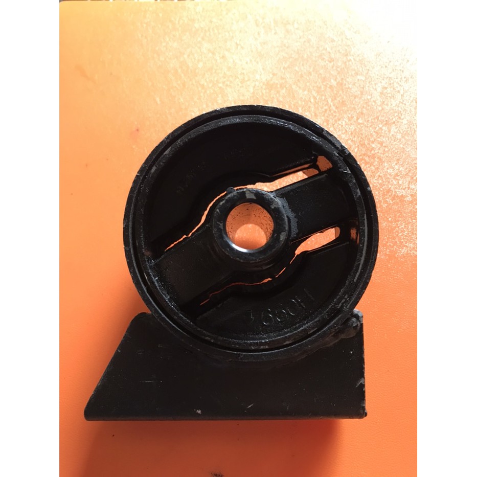 Jual ENGINE MOUNTING DEPAN CORONA TWINCAM | Shopee Indonesia