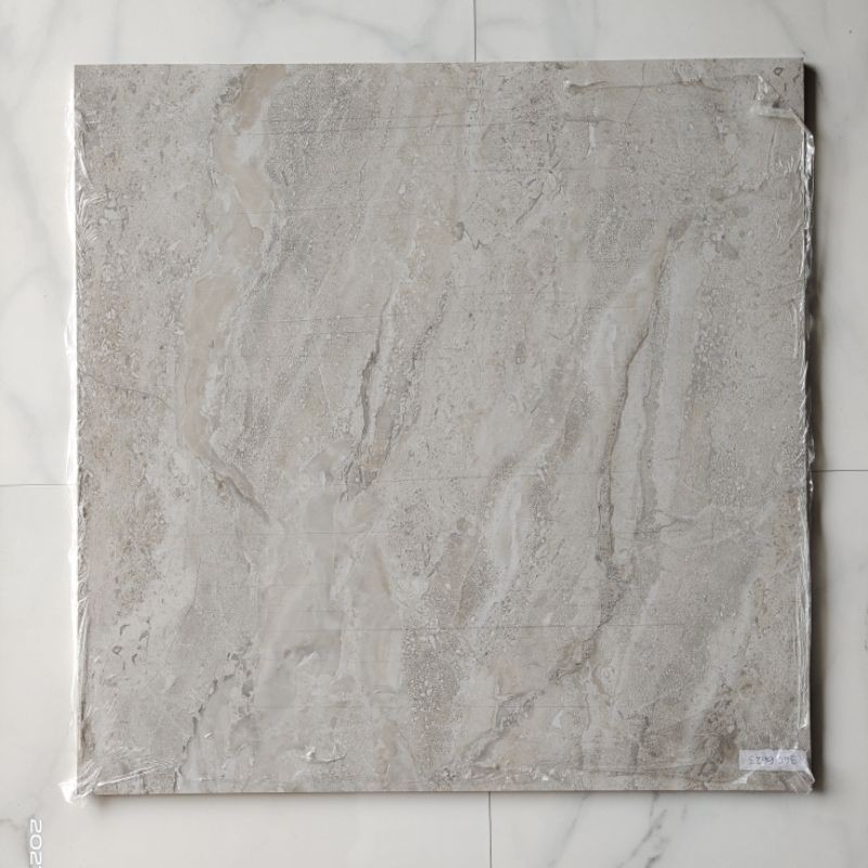 Jual Granit 60x60 Abu abu Kilap Kaca Glass Polish Keramik Pare | Shopee ...