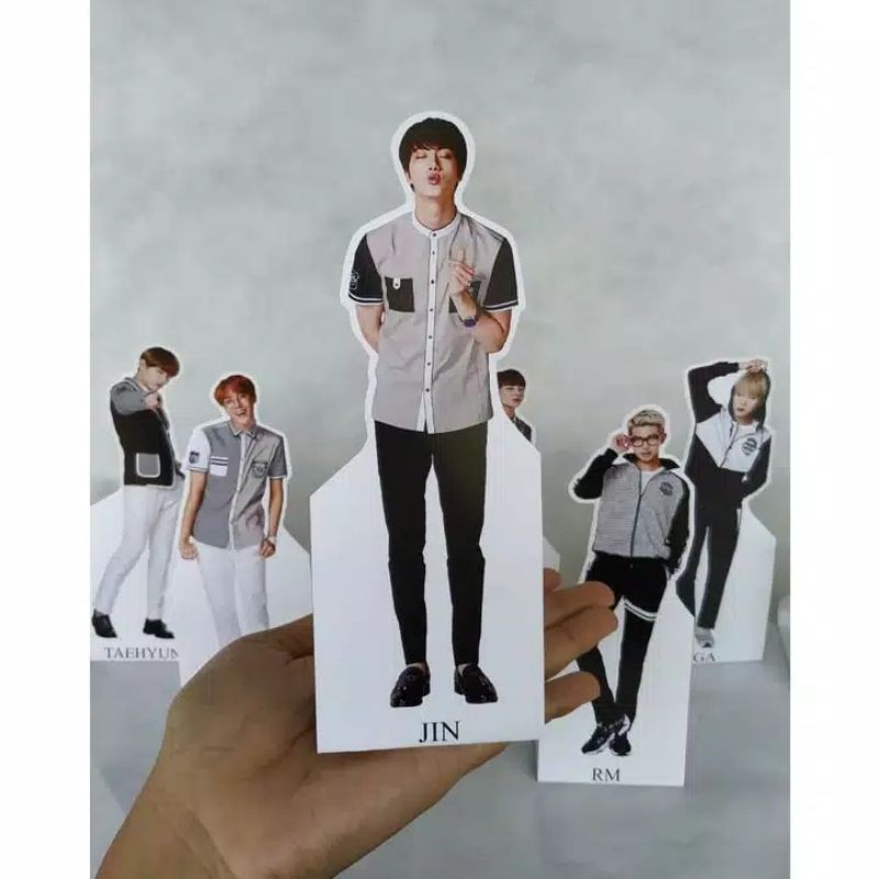 Jual Ready Standee character paper k-pop/ standee character paper ...