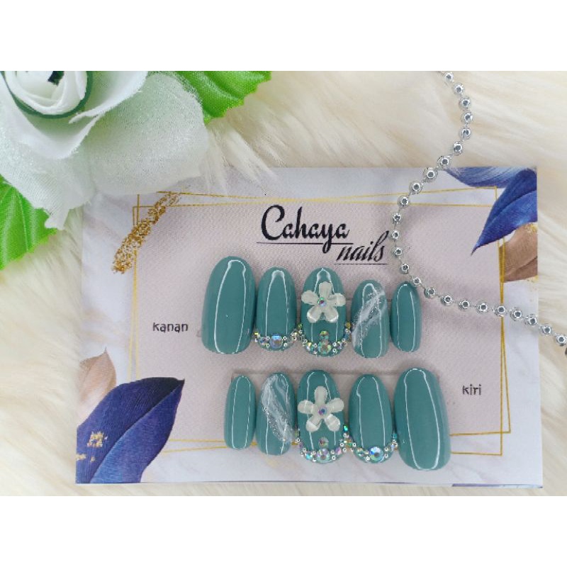 Jual Kuku Palsu Wedding Warna Deep Tosca / Kuku Palsu pengantin ...