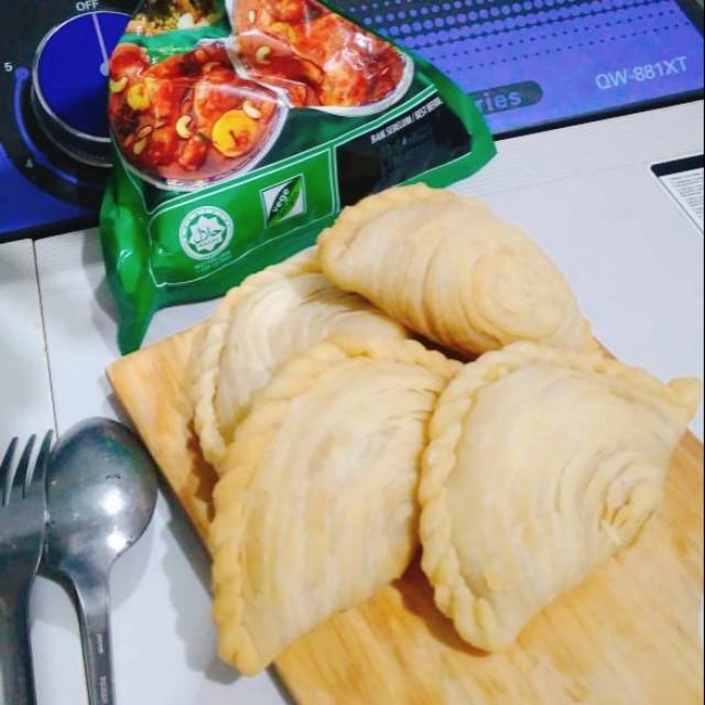 Jual Curry puff/karipap pusing/pastel kari | Shopee Indonesia