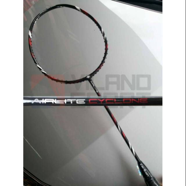 Jual Raket Badminton Carlton AirLite Cyclone | Shopee Indonesia