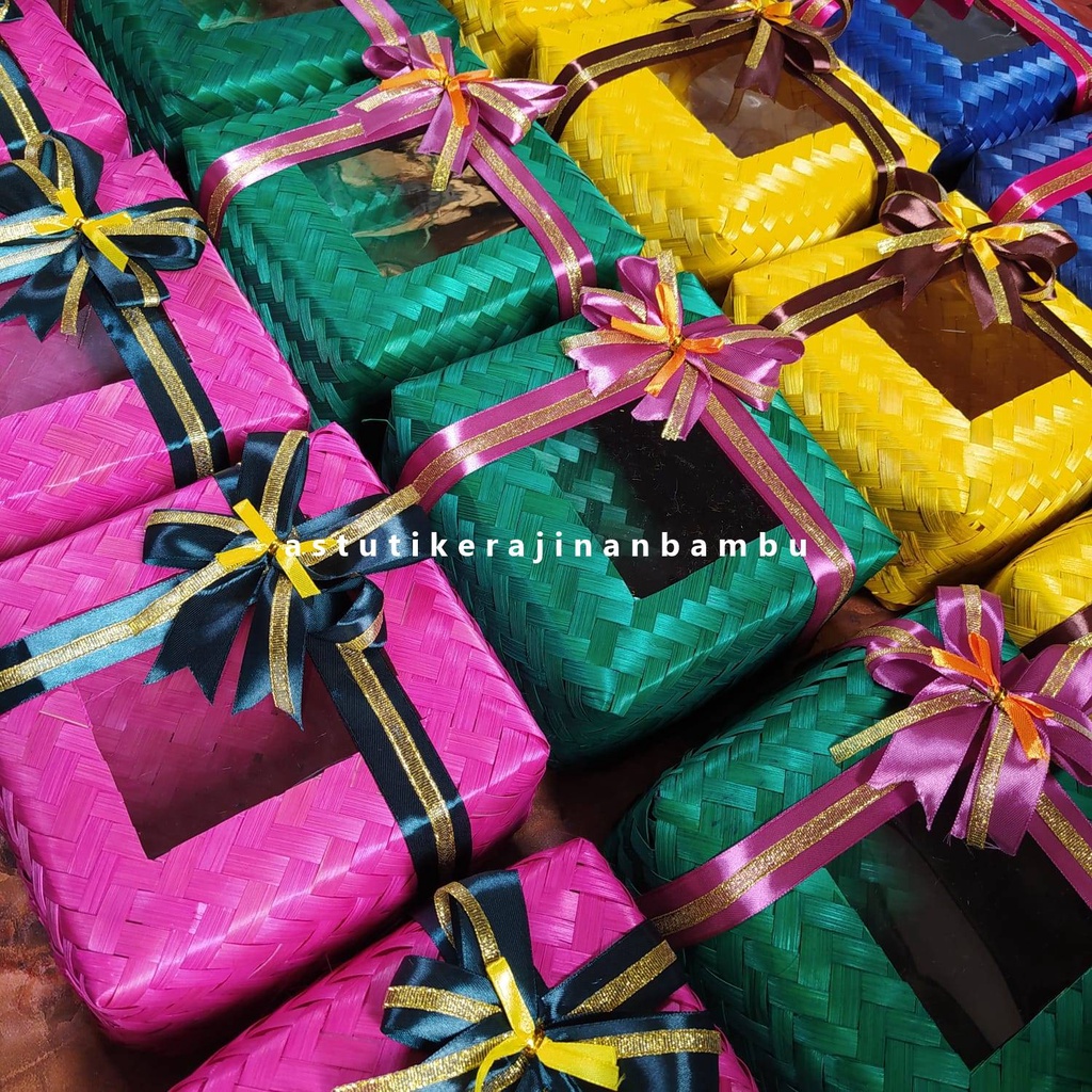Jual Sepasang Besek Mika Pita Warna ukuran 15 x 15 cm/ besek anyaman ...