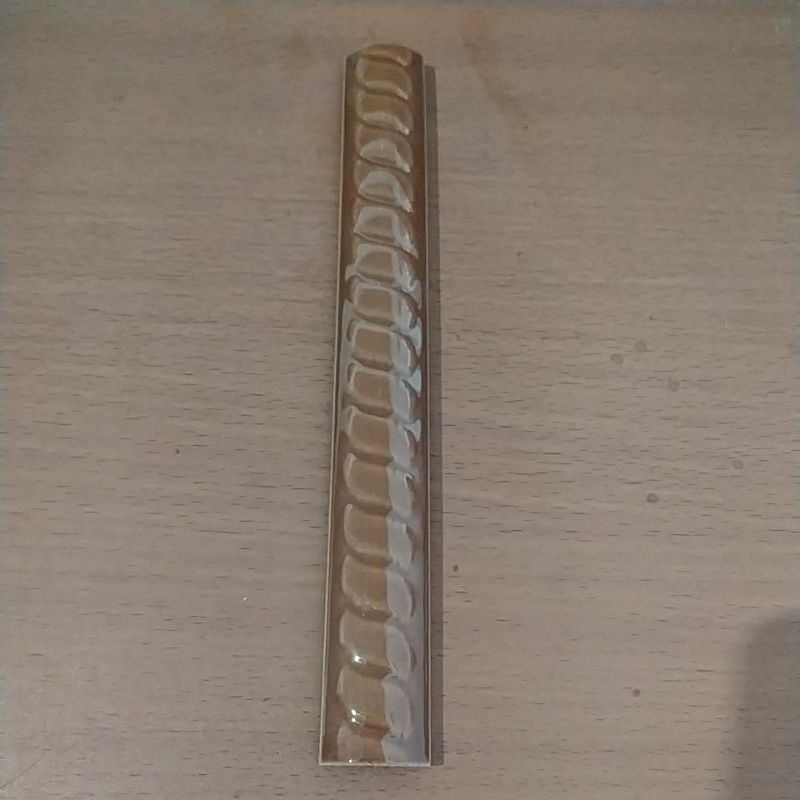 Jual Kuku Macan 20 cm Motif Ulir - Bon Bon Lis Keramik - Pinggiran Keramik | Shopee Indonesia