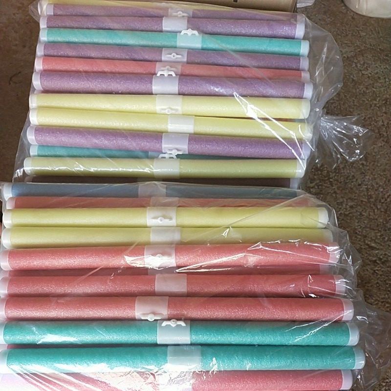 Jual gantungan tiang busa ready 5 warna: hijau,pink, kuning,biru dan ...