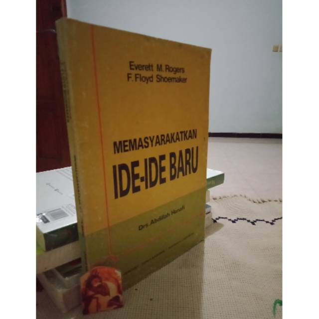 Jual ORIGINAL Communication of Innovations Buku Memasyarakatkan Ide Ide ...
