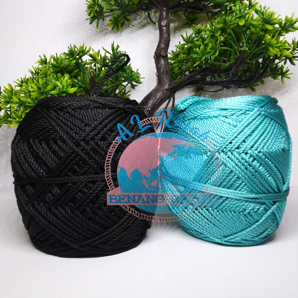 Jual BENANG RAJUT POLY KILAP PAKET 5 TOSKA 5 HITAM | Shopee Indonesia