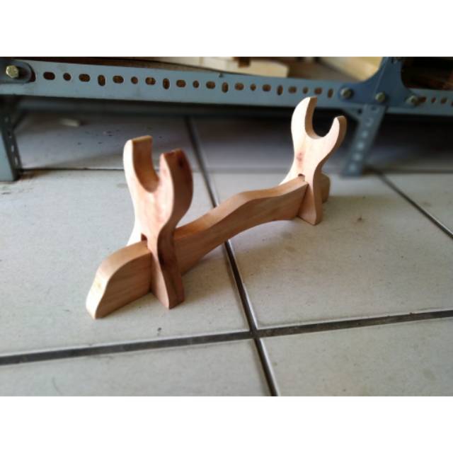 Jual Katana Kake / dudukan pedang samurai 1 tingkat / stand pedang ...