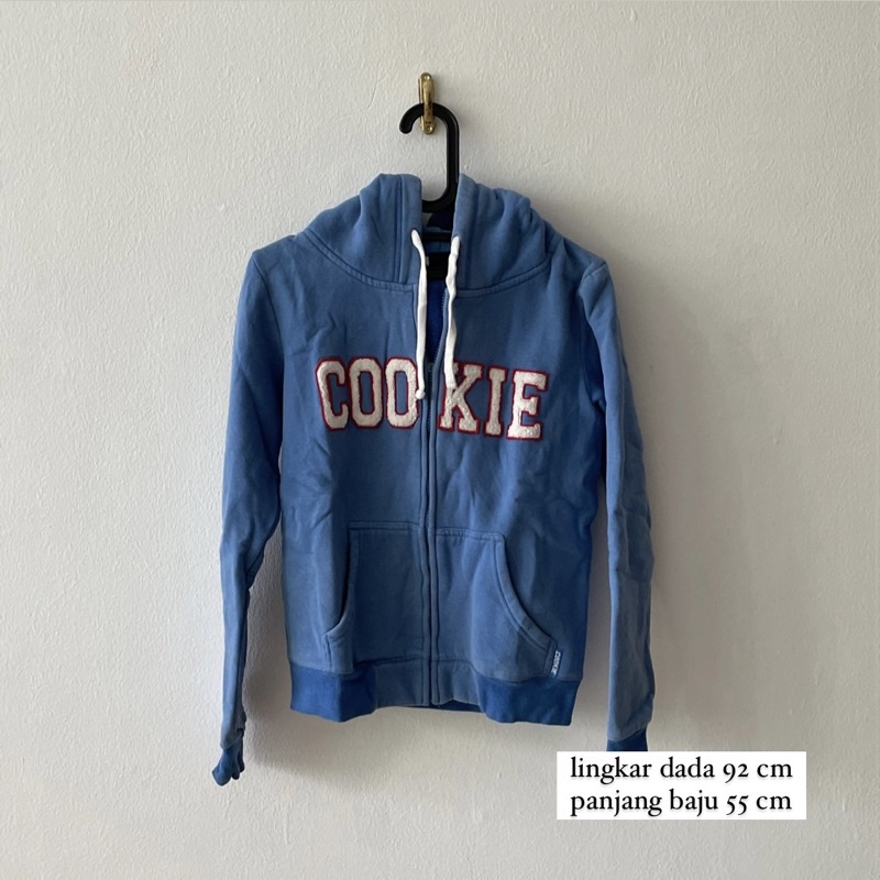 Jual THRIFT FASHION LEMARIBONNIE Sesame Street Elmo Series Biru ...