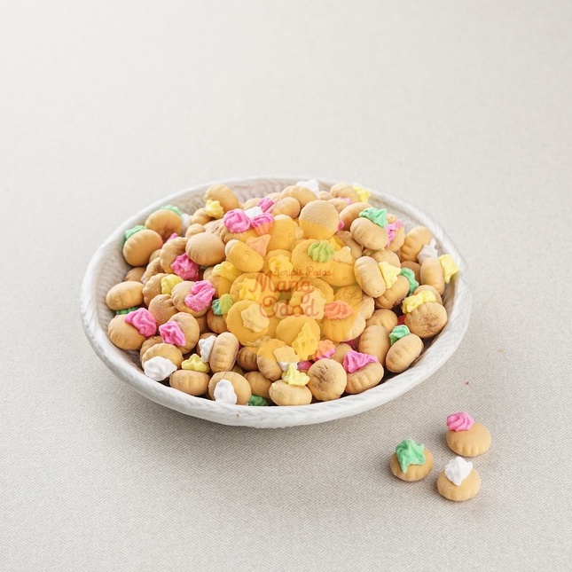 Jual (250 g) Kue Kancing Monas/Kue Jadul. Enak dan Murah! | Shopee ...