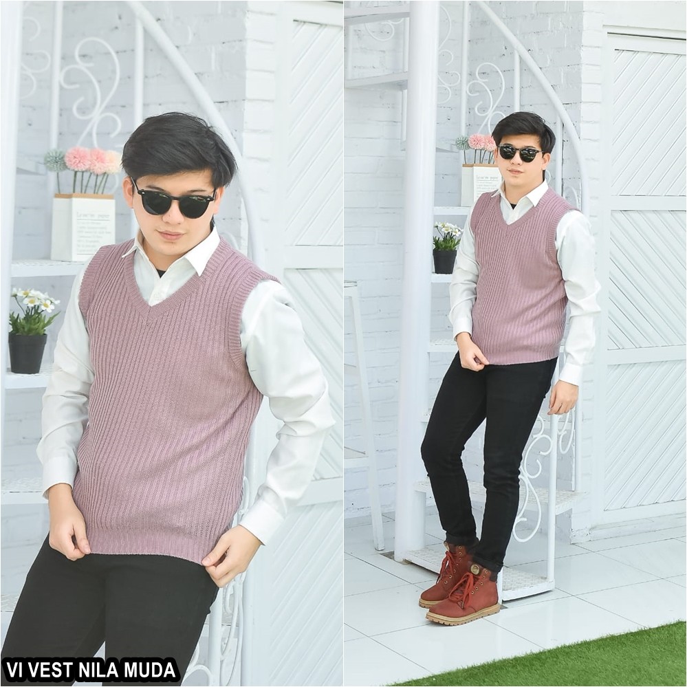 Jual NOUSKA - VI VEST Rompi Rajut Salur Vneck Wanita Pria Couple Unisex ...