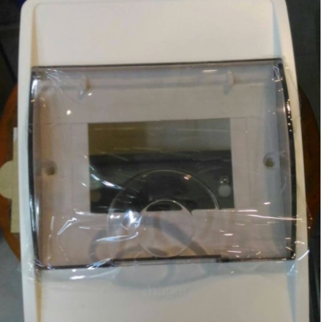 Jual Box MCB hager VS104TVA atau VS104PVA 4 module outbow | Shopee ...