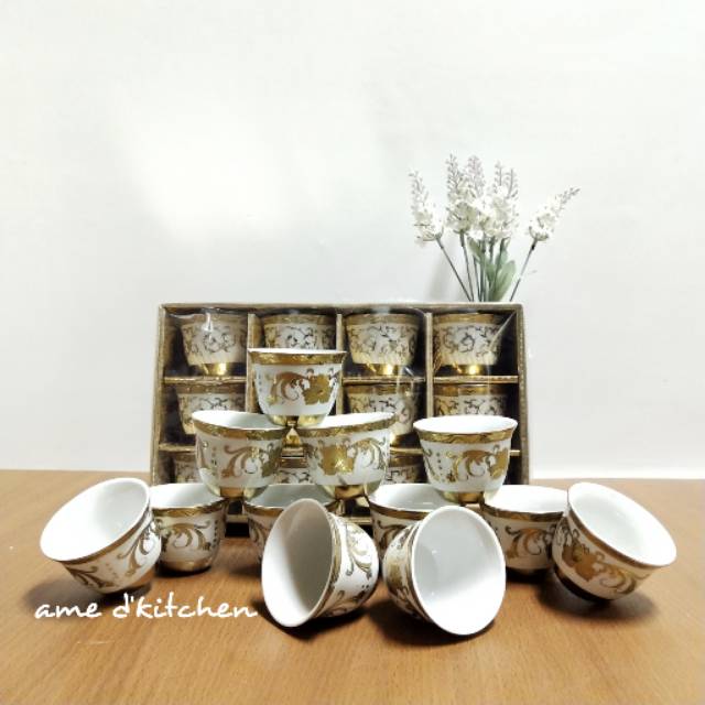 Jual Cawa set keramik gold isi 12 pc | Shopee Indonesia