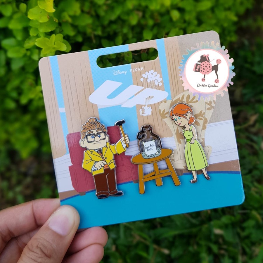 Jual Disney Up Carl and Ellie Flair Pin Set | Shopee Indonesia