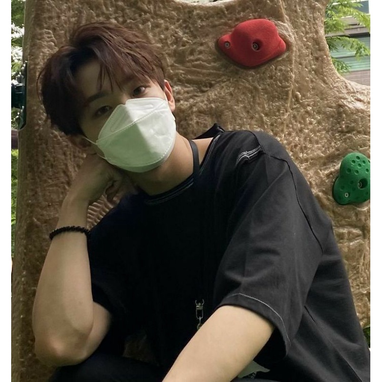 Jual cowo ganteng | Shopee Indonesia