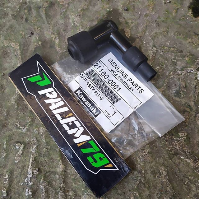 Jual Tutup Busi Ori KLX 150 S L BF - Chop Cop Busi Original Dtracker ...