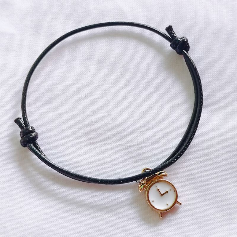 Jual MIN ORDER 10 RIBU RUPIAH | Gelang Tali Charm Jam | Shopee Indonesia