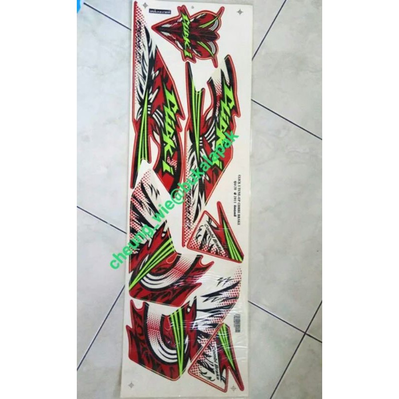 Jual Lis body Striping Stiker Honda CLICK i aka vario techno 110 cbs ...