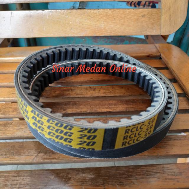 Jual Mitsuboshi RCLC-59 V Belt Combine Harvester KUBOTA DC-70 RCLC59 ...