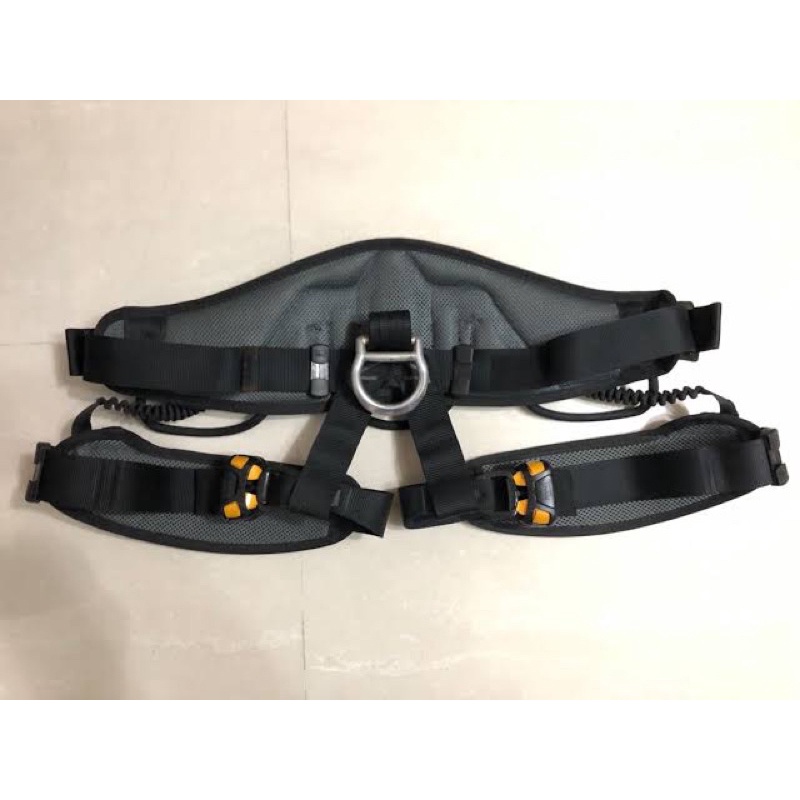 Jual Seat harness petzl avao half body harness kid caving climbing ...