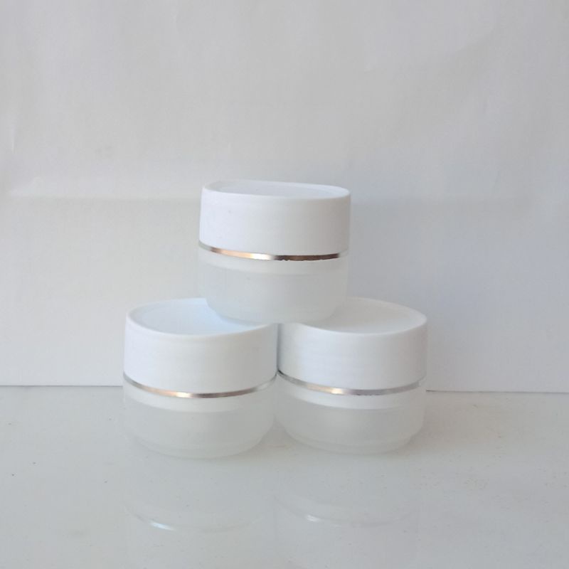 Jual Pot Cream Putih natural 12 gr Sakura | Shopee Indonesia