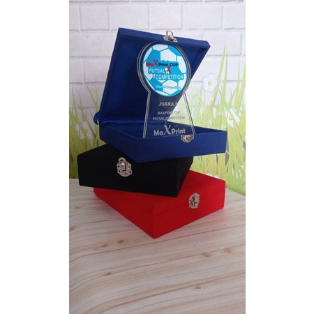 Jual Box Plakat Akrilik Box Beludru ukuran 15x10 cm | Shopee Indonesia