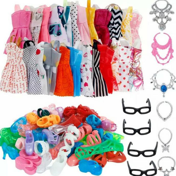 Jual BANTING HARGA Paket 5 baju barbie 5 aksesoris dan 5 pasang sepatu ...