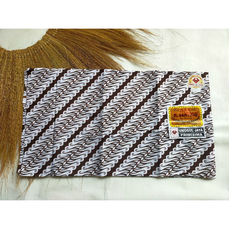Jual Kain batik panjang Putih H Santoso AAA/ kain jarik Putih H Santoso ...