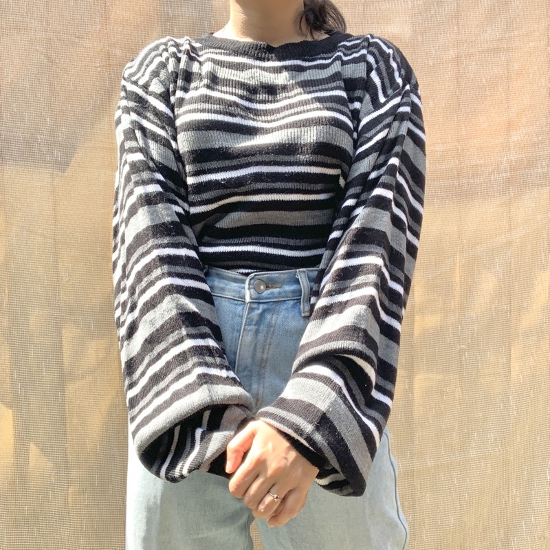 Jual THRIFT PRELOVED RAJUT KNIT SALUR | Shopee Indonesia