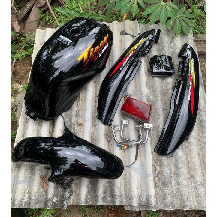 Jual TENGKI TIGER 2000 TILAS WARNA HITAM LENGKAP BODY SETT | Shopee ...