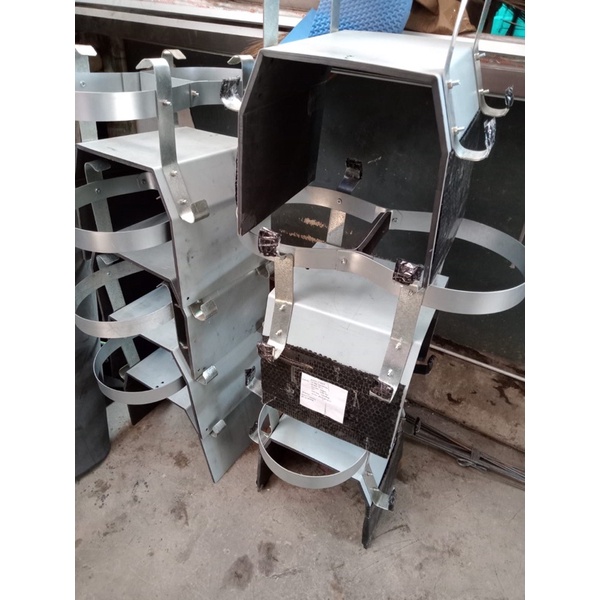 Jual KERANJANG BESI GAS 3 KG / KERANJANG AQUA GALON / TABUNG GAS 3 KG ...