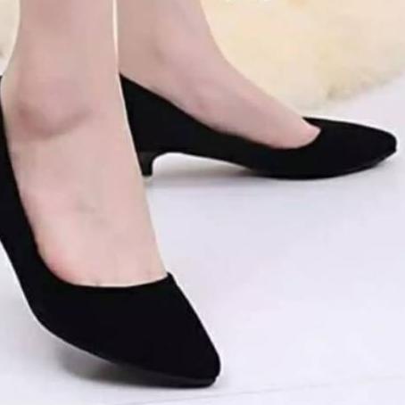 Jual 3cm polos.. Darlina-high heel pump hak pendek | Shopee Indonesia