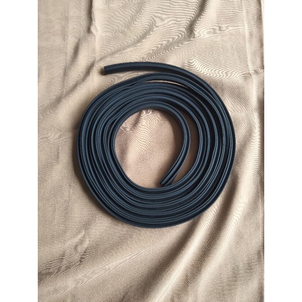 Jual Karet box Karet tepong vespa super sprint kanan dan kiri hitam ...