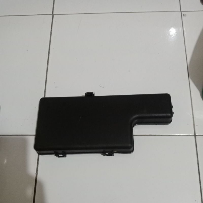 Jual tutup box sekring innova fortuner hilux 2004-2015 | Shopee Indonesia