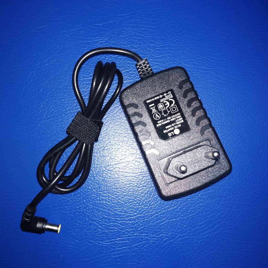 Jual ADAPTOR MONITOR LG 19V-0,84A | Shopee Indonesia