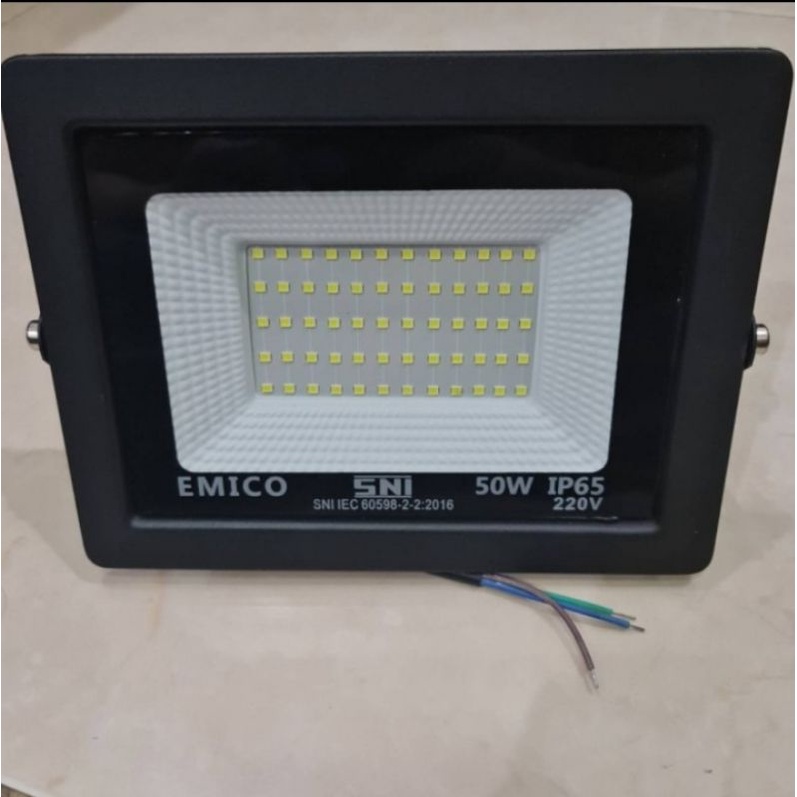 Jual LAMPU SOROT EMICO LED TEMBAK FLOOD LIGHT SOROT JALAN 50W 50 WATT IP65 | Shopee Indonesia