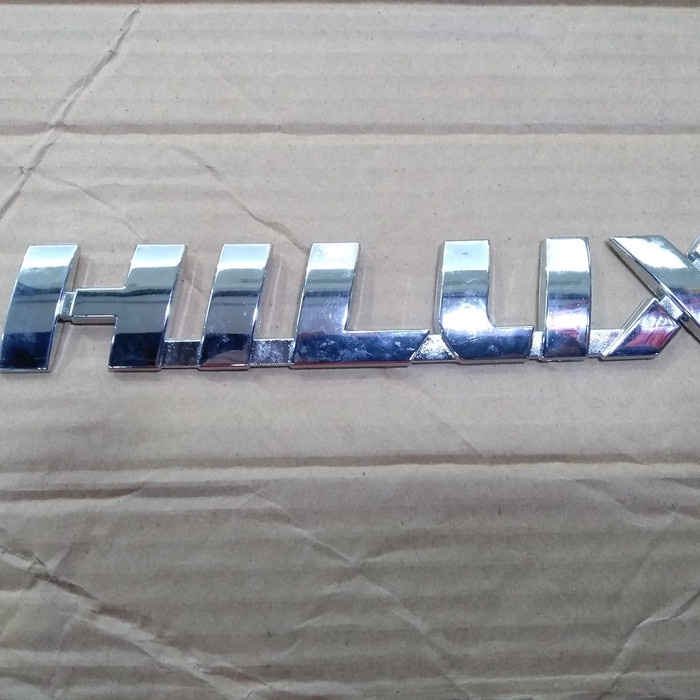 Jual Emblem Mobil Hilux Logo Hilux Tulisan Hilux Chrome | Shopee Indonesia