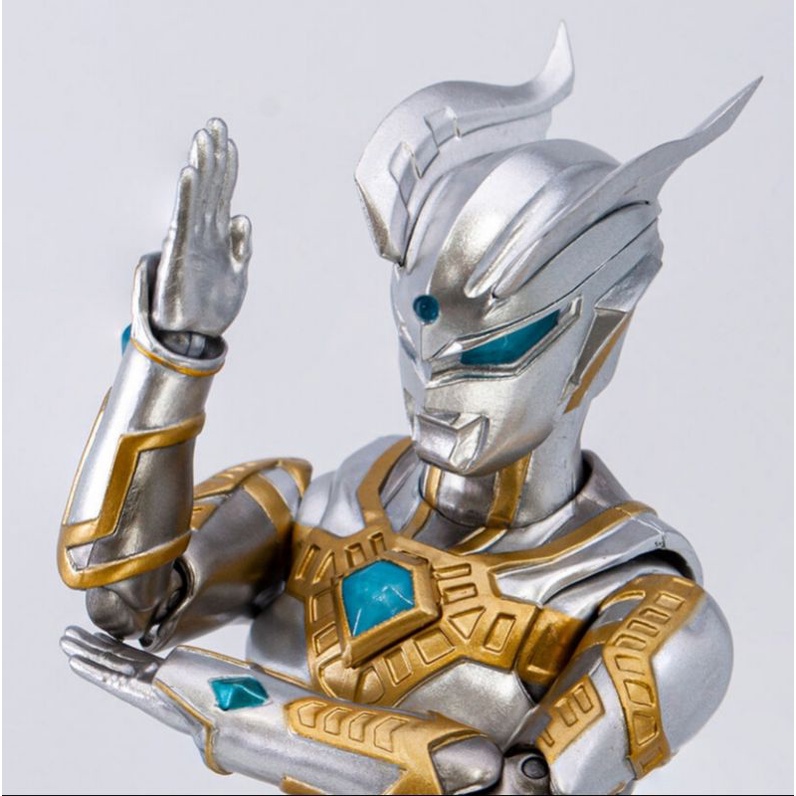 Jual SHF Figuarts Ultra Warror Ultraman Zero Shining with LED Figure ...