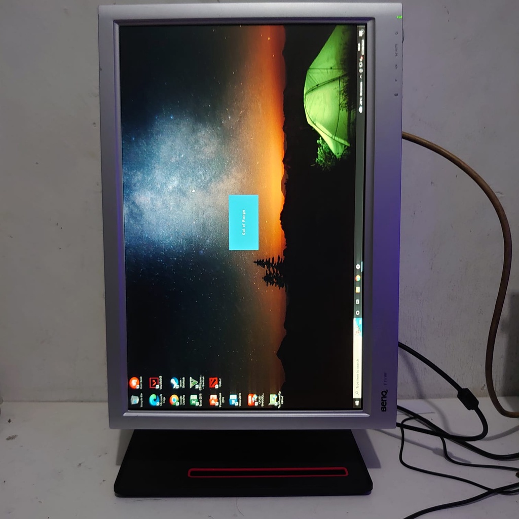 Jual Monitor 17 inch wide BenQ T17w bisa vertikal | Shopee Indonesia
