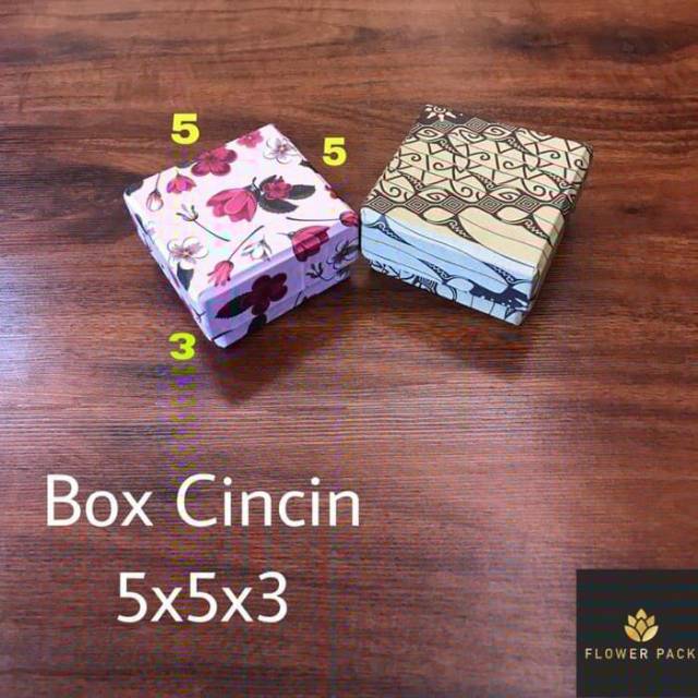 Jual Kotak Kado Hadiah Gift Box Cincin 5x5x3 Kotak Souvenir Box Kado ...