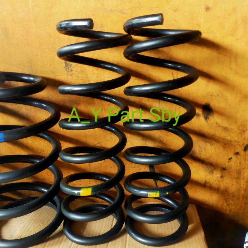 Jual Per Spiral Coil Spring Toyota Innova Bensin - Diesel Belakang ...