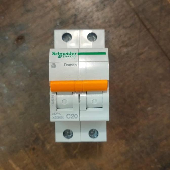 Jual MCB 20A 2 pole Domae Schneider | Shopee Indonesia