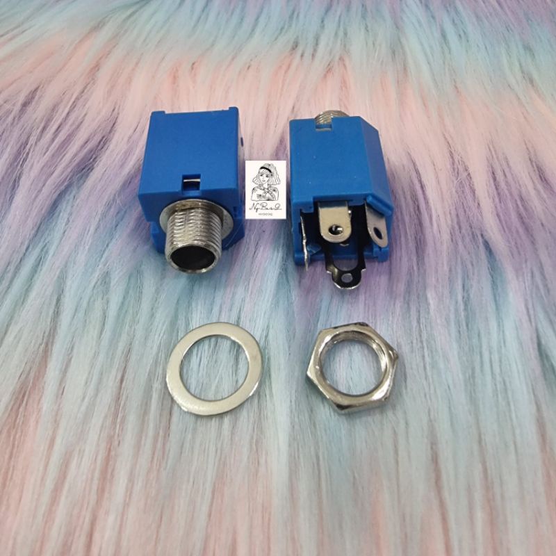 Jual SOKET AKAI MONO - STEREO SOCKET SEGI BIRU | Shopee Indonesia