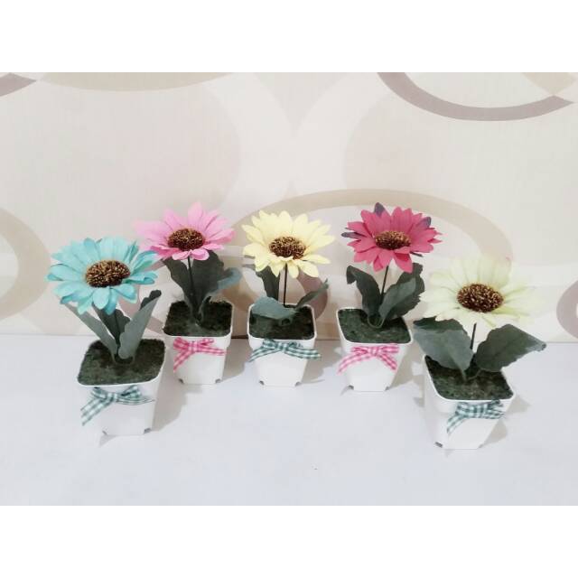 Jual Bunga matahari artificial dan vas (satu set) | Shopee Indonesia