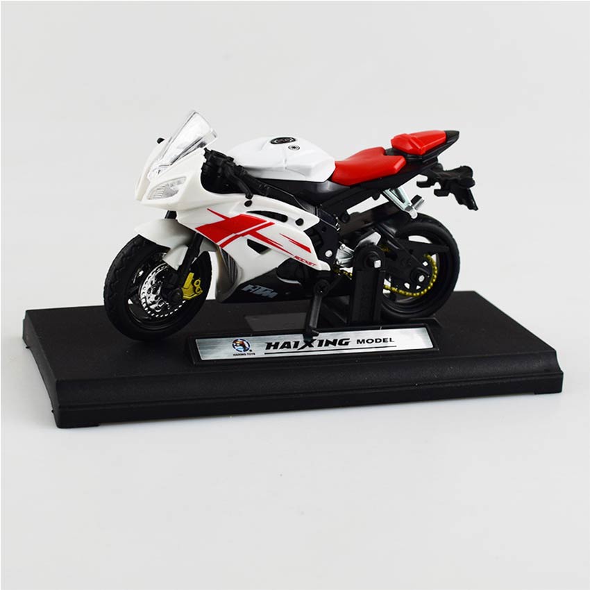 Jual Yamaha Factory Racing Yamaha Ducati Miniatur Motor Balap Skala 1: ...