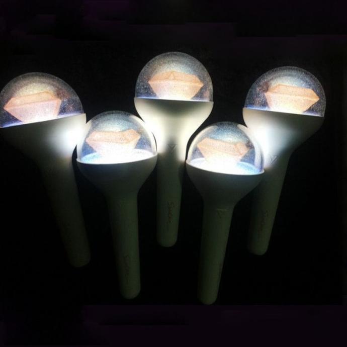 Jual SEVENTEEN Carat Bong Concert Light Stick Ver.2 Bomb Support LightStick Termurah | Shopee ...