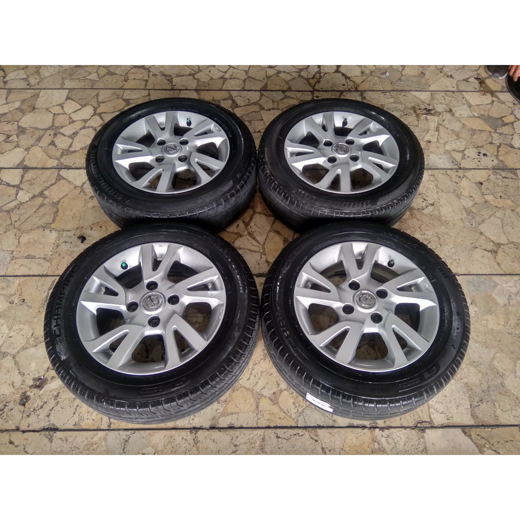 Jual Velg Ori Copotan Nissan Livina Ring 15 Pcd 4x114 + Ban 185 65 R15 Buap Mobil Avanza Xenia ...